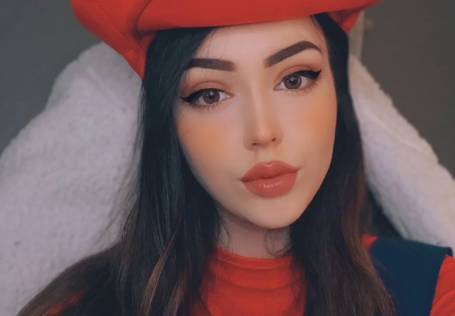 Everything to Know About Veibae Face Reveal